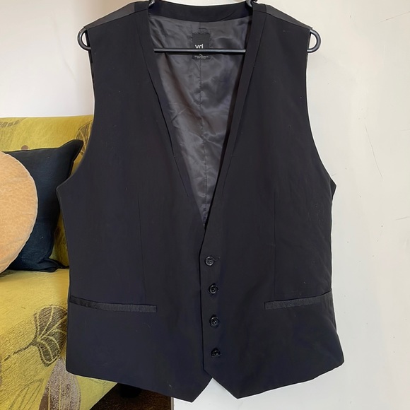 YD | Suits & Blazers | Yd Mens Black Vest New Condition Xl | Poshmark
